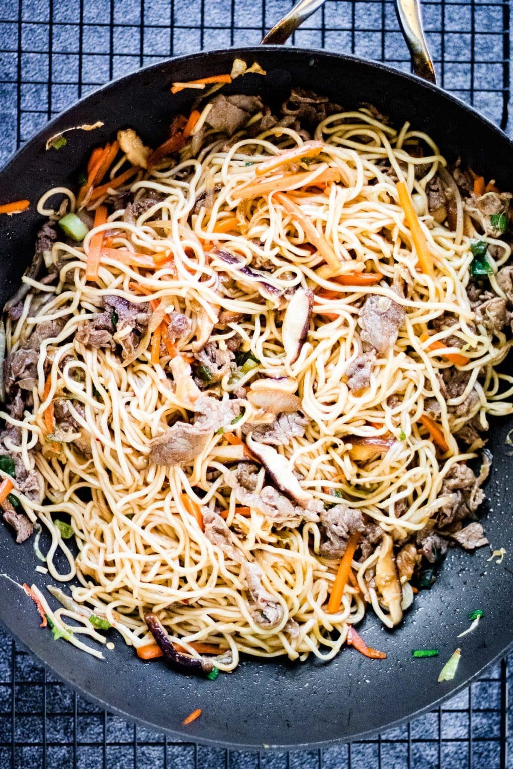 Quick Stir-Fry Beef Yakisoba - All The Noodles